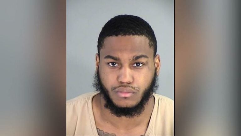 Suspect Accused of Killing 3 UVA Football Players DENIED Bond As New ...