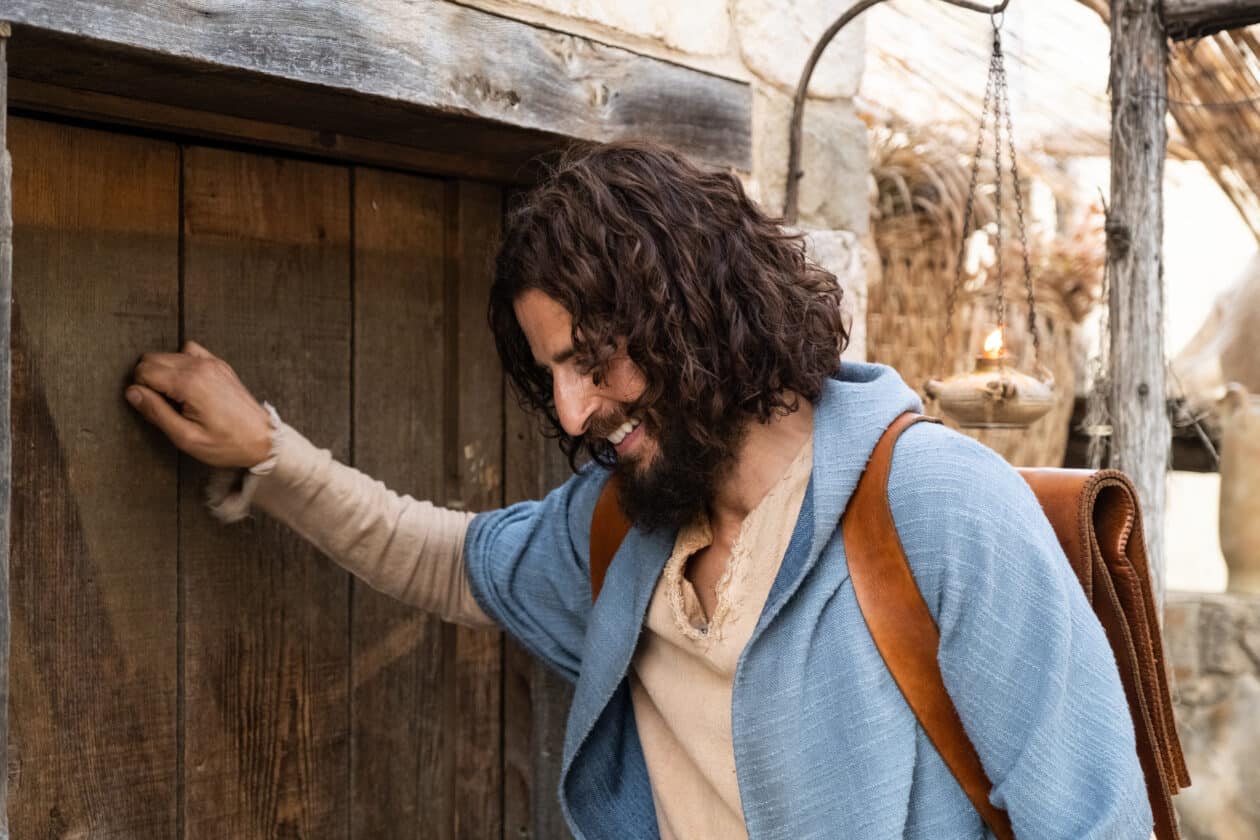 Vanessa Benavente of 'The Chosen' Explores Mother Mary's Humanity and ...