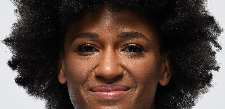 Obamas' Production Company Making a Movie About UFC fighter's Grandparents