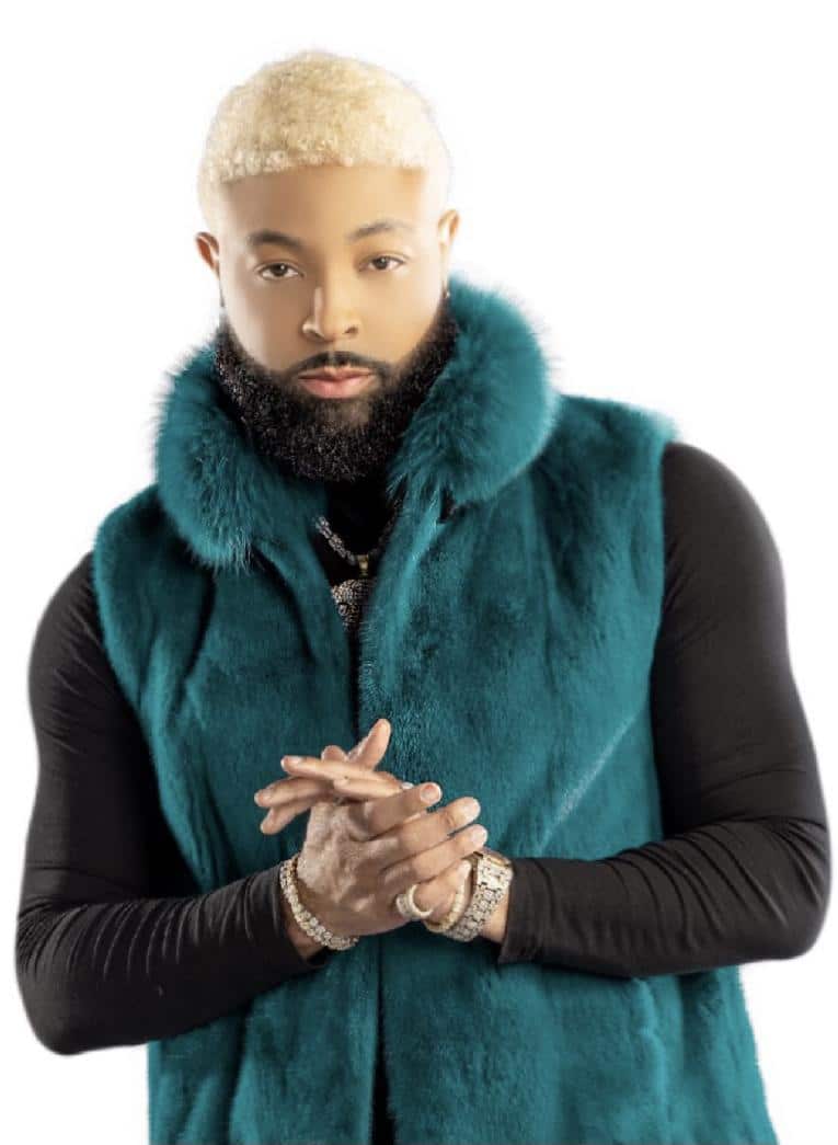 Elijah Connor Talks WE tv's Docuseries 'Grown and Gospel'