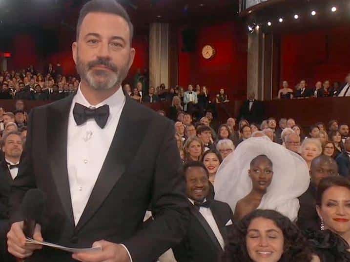 Tems Causes Ruckus With View-blocking Oscar Gown