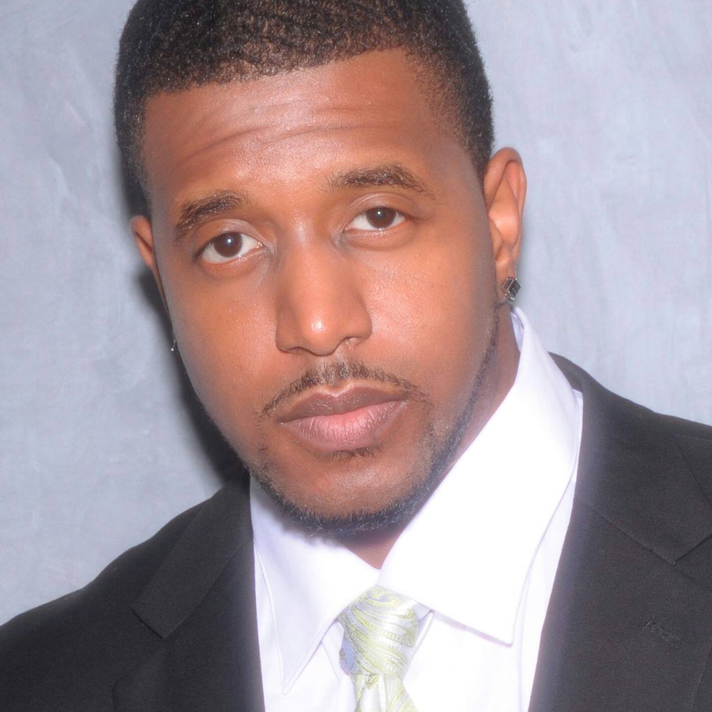 Desmond Donahue Preps National Premiere of 'Mister Gates'