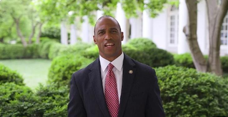 Scott Turner Named by Trump to Head HUD