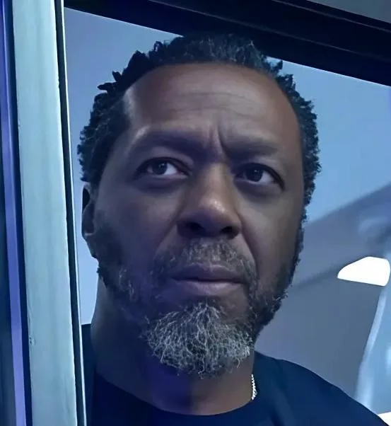 Edwin Lee Gibson: A Rising Star in 'The Bear'