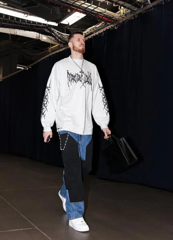 Isaiah Hartenstein/Paul George Bond Over Hartenstein’s Black Dad