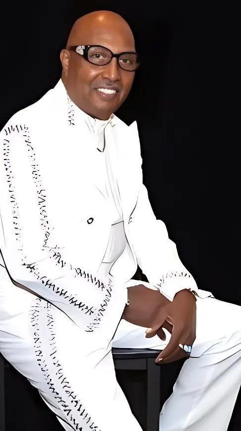 hubby Tavares, Lead Singer of Tavares, Dies at 81