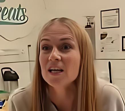 Racist Rant Gets Cinnabon Worker Fired, Funded, and Defended
