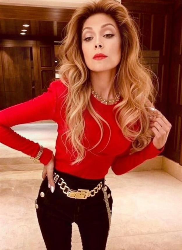 Fans Worry About La Toya Jackson’s Slim Look in New Photos